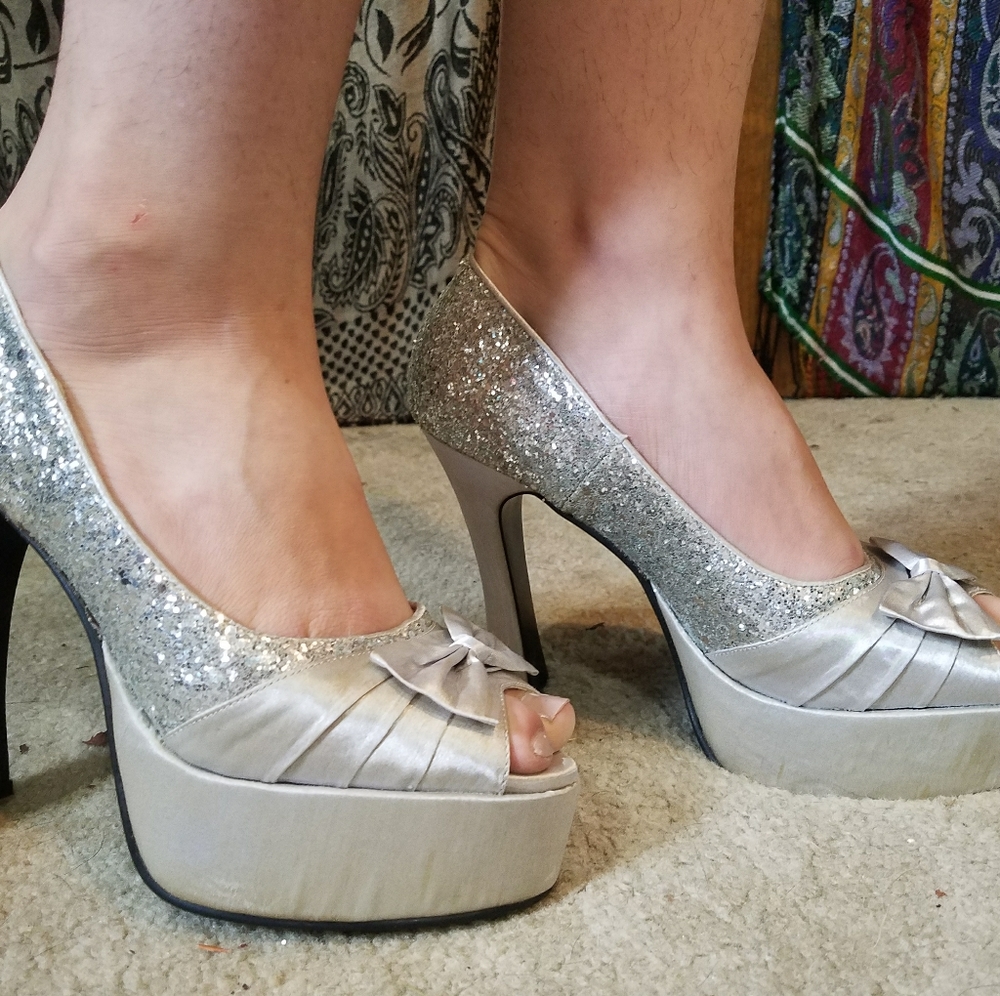 Silver Party Pumps - Gem